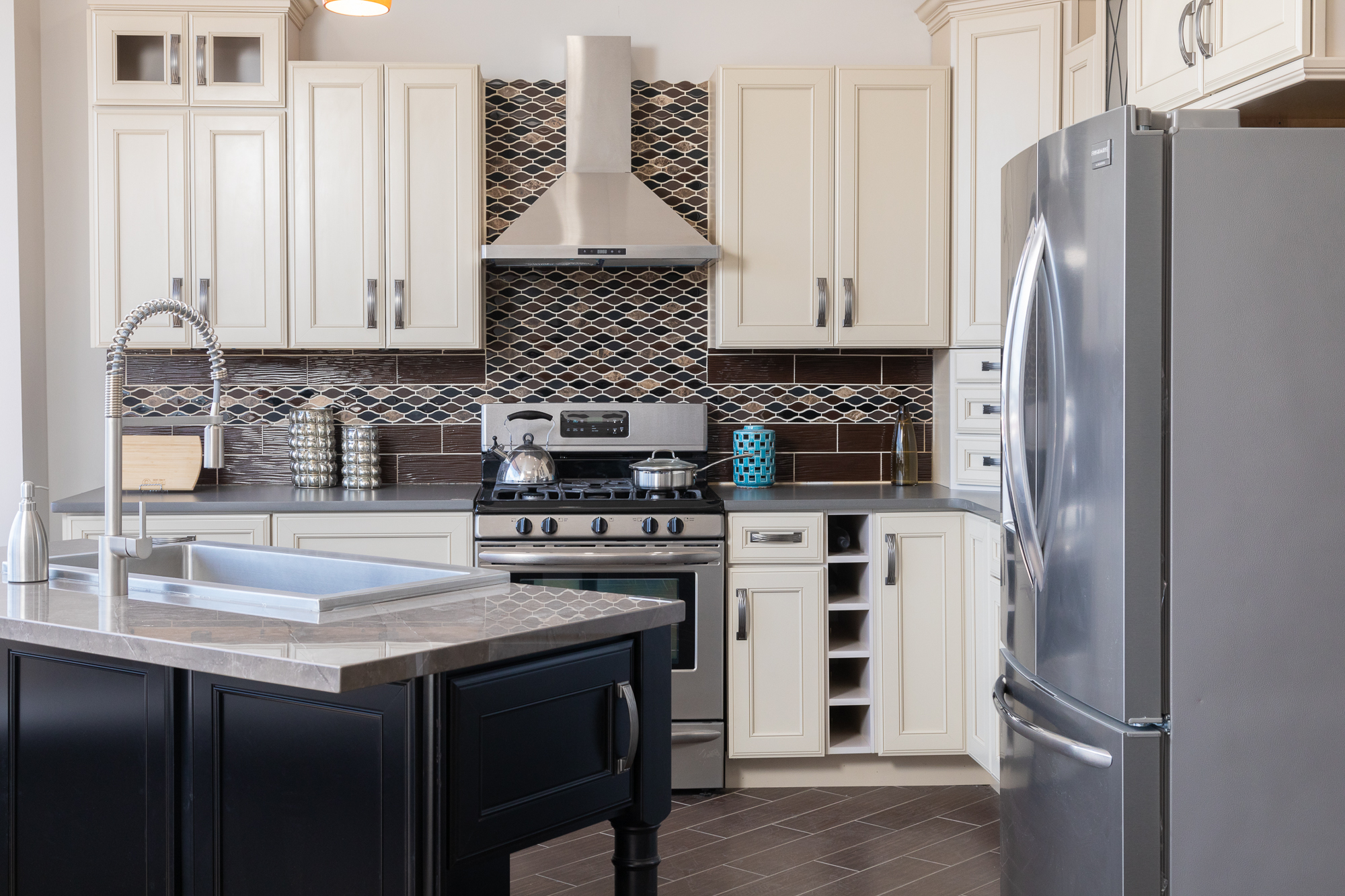 Custom Kitchen Cabinetry - Bucks County Signature Kitchens & Flooring ...